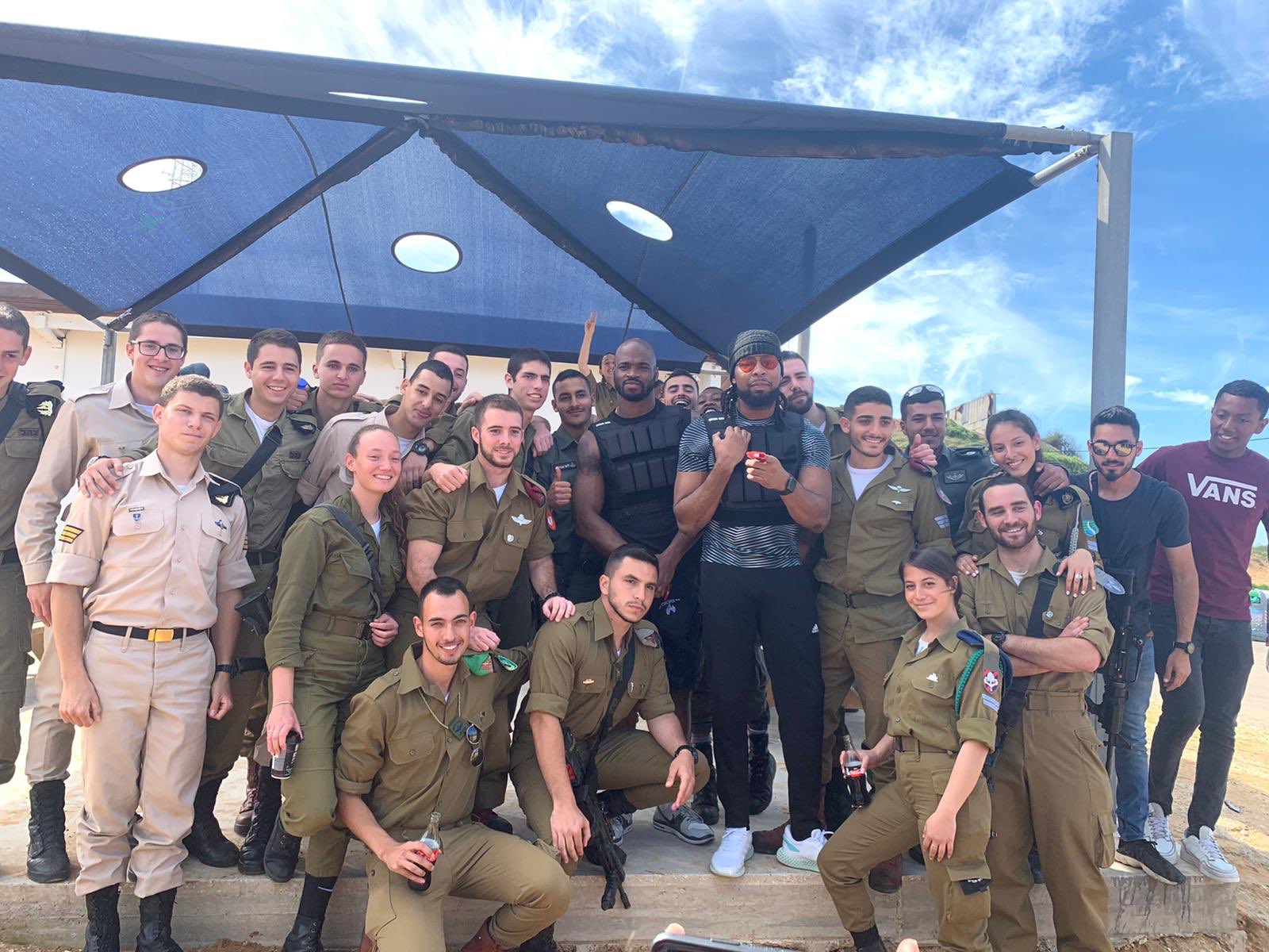 NFL players train in Israel with IDF soldiers - JNS.org