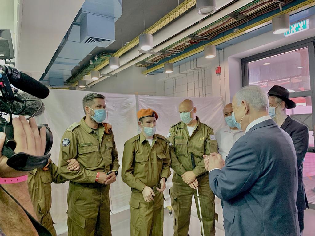 Prime Minister Benjamin Netanyahu to Blind IDF Soldier: “I Salute You ...