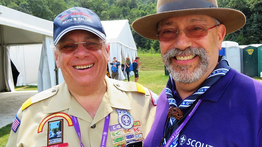 Rabbi Peter Hyman receives world’s highest Scouting award - JNS.org