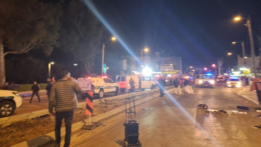 Two Israelis shot dead in Hadera terror attack; assailants neutralized ...