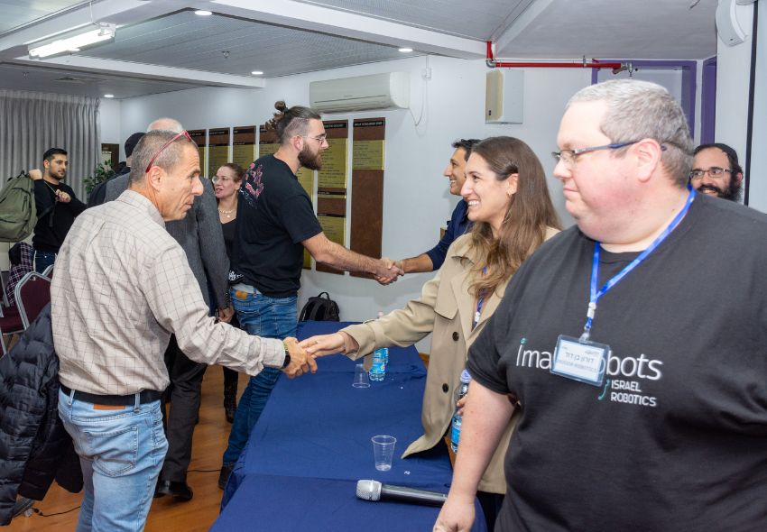 How To Startup Event Appeals To Israel S Underserved Communities Jns Org