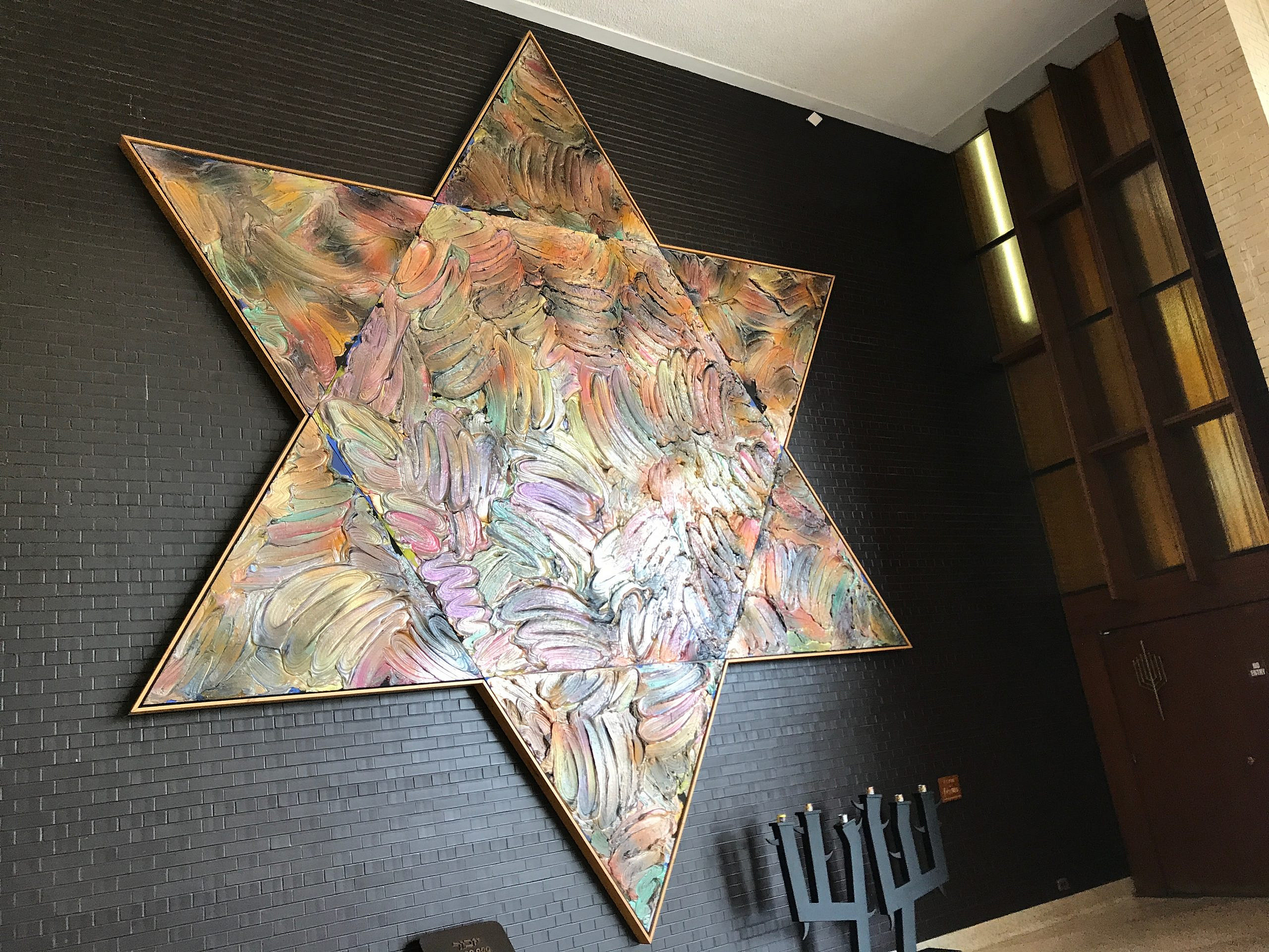 Hillel Ontario poll: Jewish students hide Jewishness, views on Israel ...