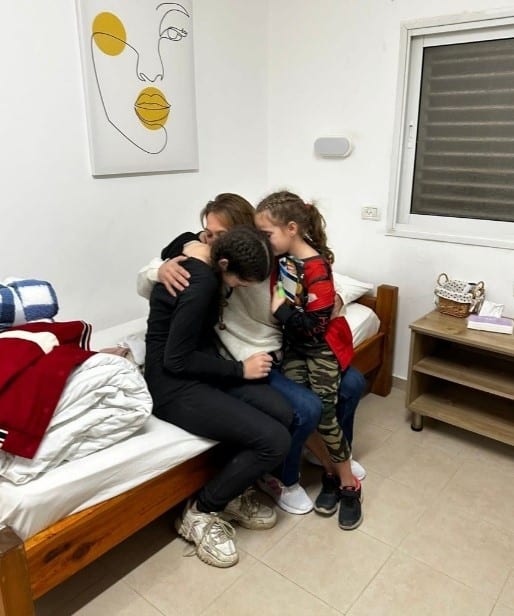 What the captive children teach us about the path to victory - JNS.org