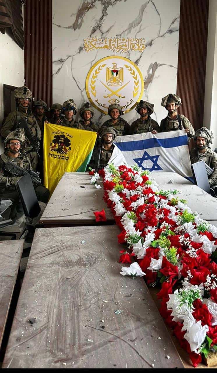 IDF soldiers fly Israeli flags across Gaza - JNS.org