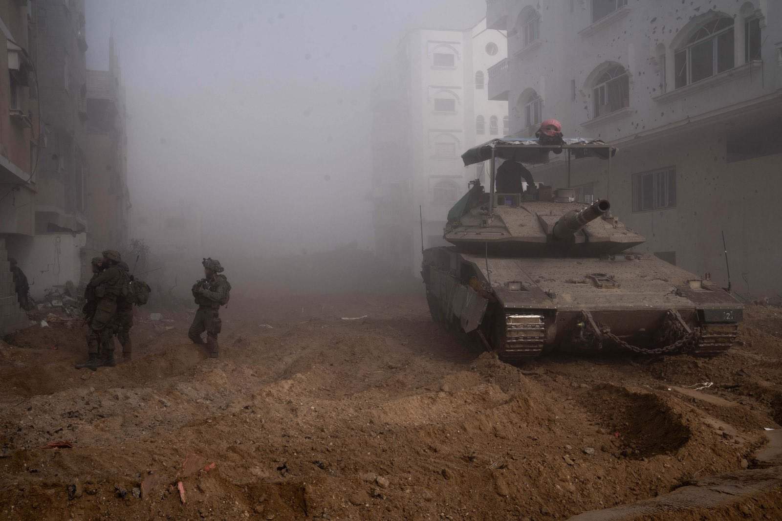 IDF to intensify southern Gaza op, ‘change tactics' in north, Gallant ...
