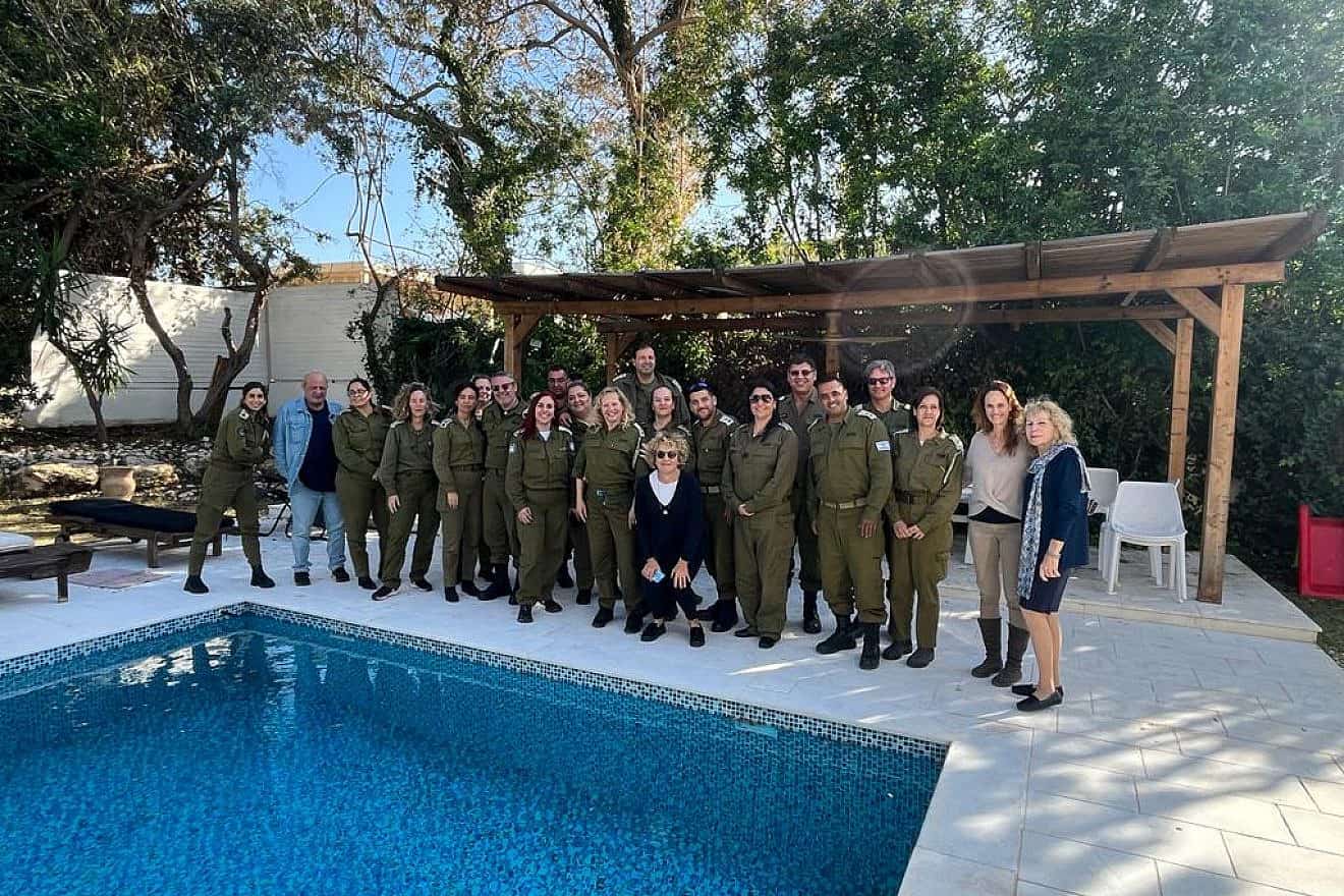 IDF officers who notify families of the fallen receive respite - JNS.org