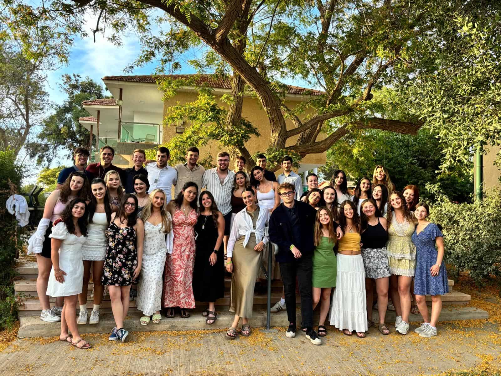 College students volunteer in Israel on ‘Alternative Break’ - JNS.org