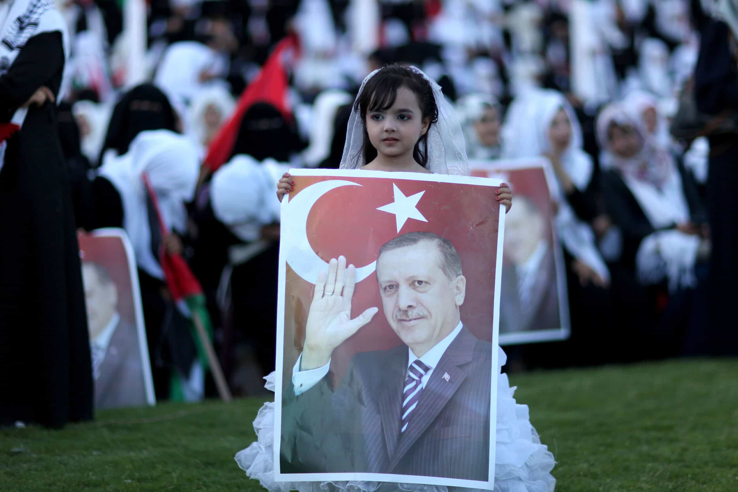 Bipartisan group of 39 legislators calls for classified briefing on ...