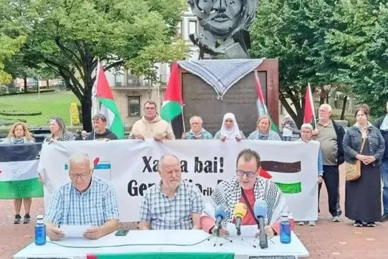 Israeli chess players decamp from hostile Spanish tournament - JNS.org