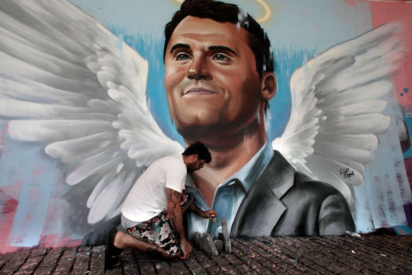Memorial art tributes to Charlie Kirk dot Israel - JNS.org