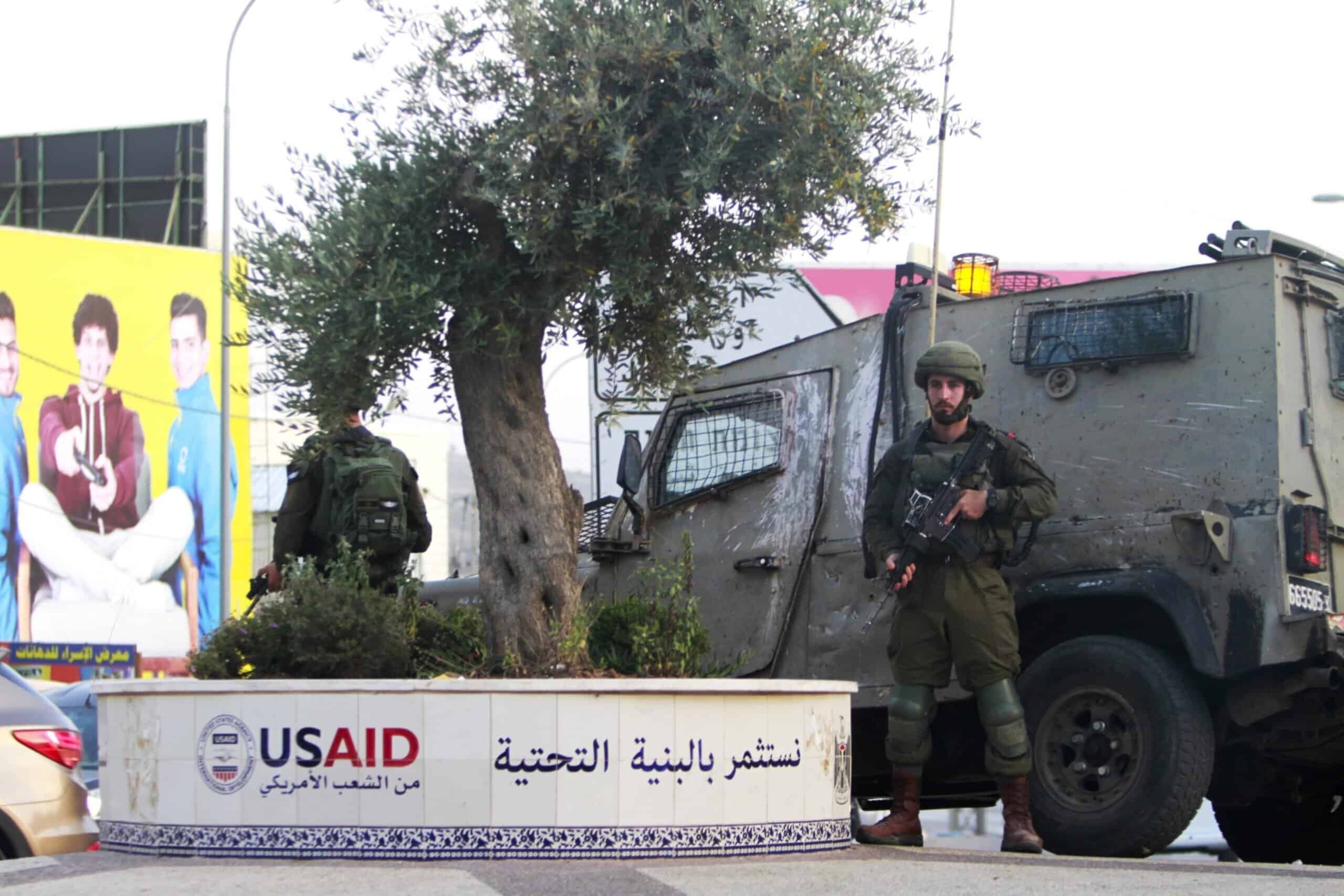 Danger ahead: What the West Bank’s red signs say about peace - JNS.org