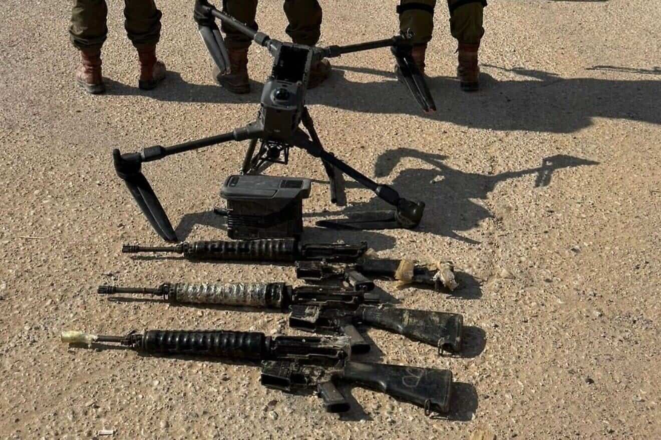 IDF intercepts drone smuggling M16 rifles at Egyptian border - JNS.org