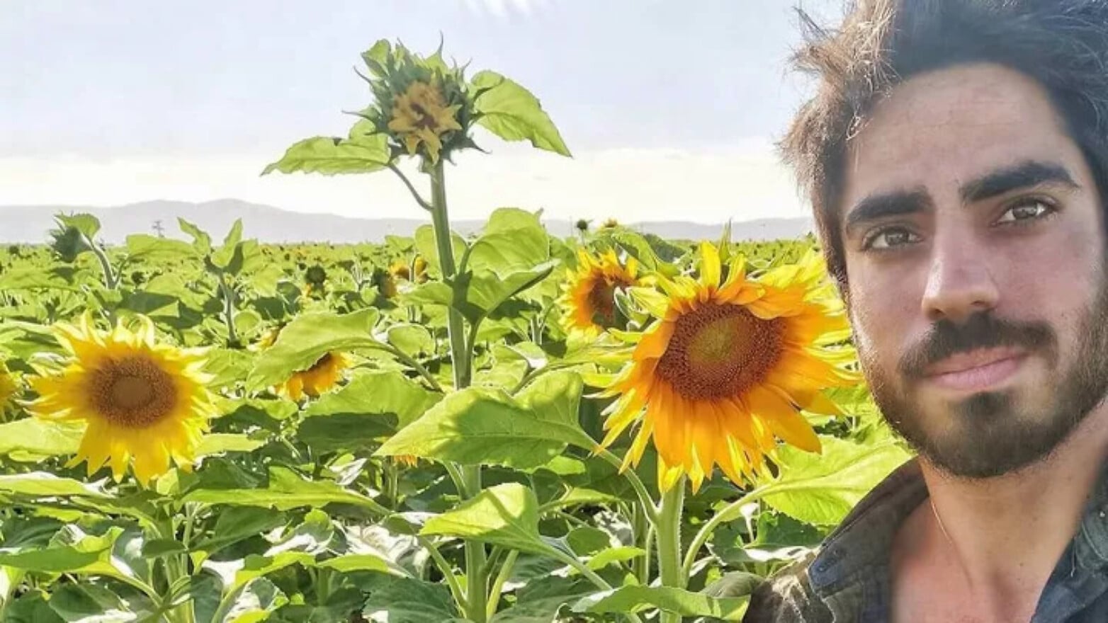 Israeli who confronted Sydney terrorist remains in critical condition ...