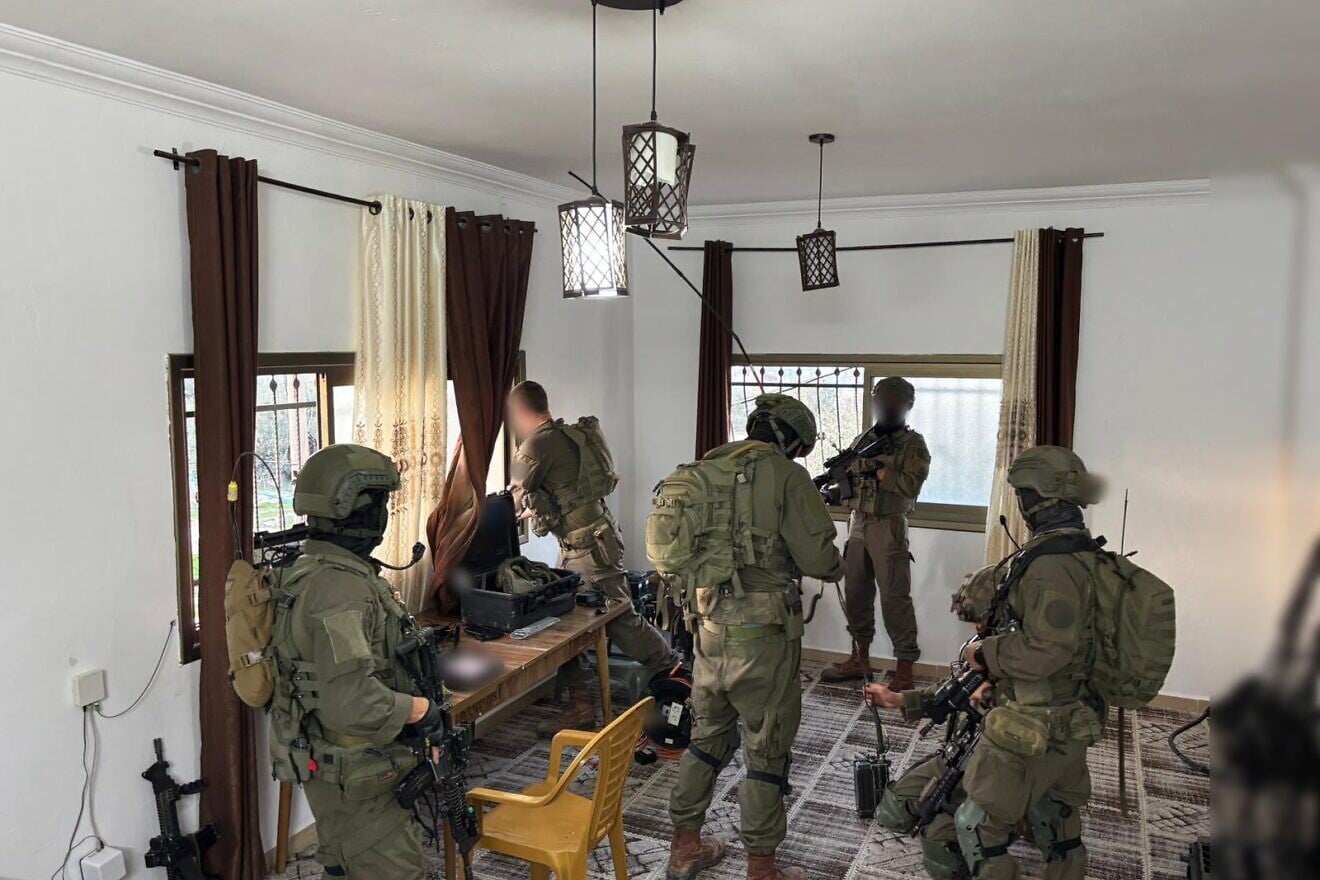 IDF raids Samaria home of terrorist who killed two in northern Israel ...