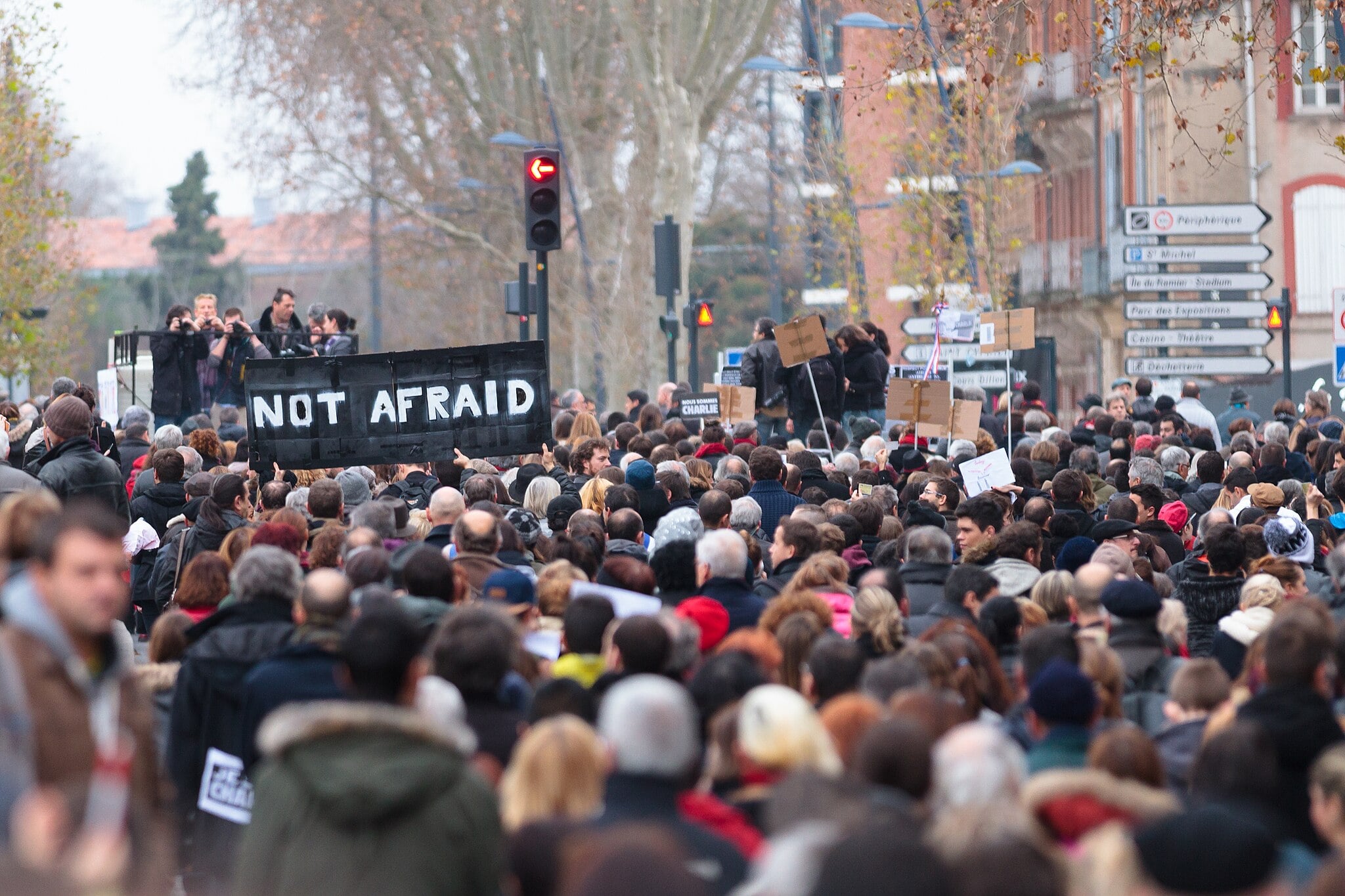 French Jews defend free speech on anniversary of Charlie Hebdo shooting ...