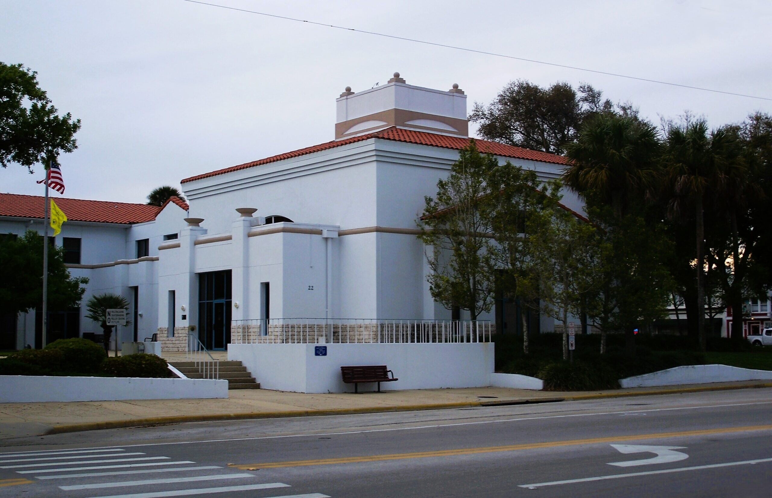Man arrested after allegedly threatening Florida temple with bomb - JNS.org