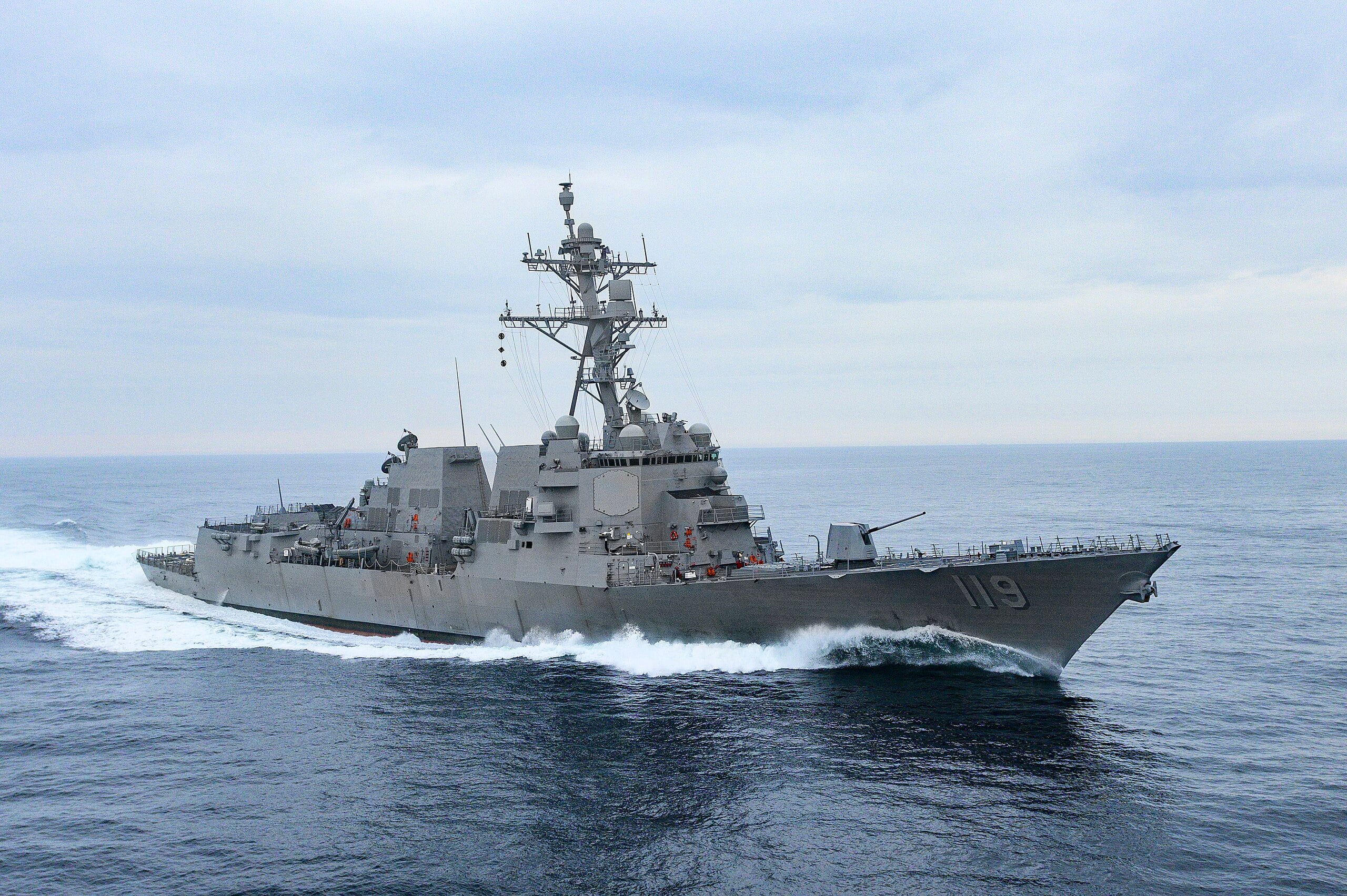 US missile destroyer docks near Eilat amid Iran tensions - JNS.org