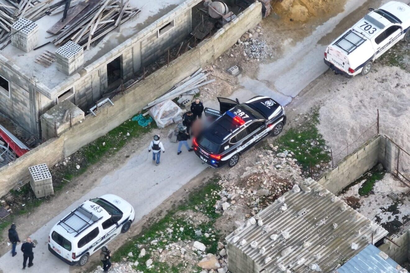 Police detain four Arabs after Jewish shepherds attacked in Judea - JNS.org